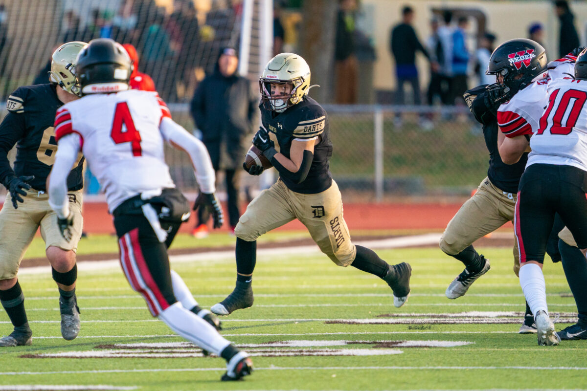 Prep football playoffs: Adding to series history, Davis rallies to beat ...